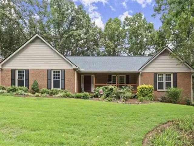 1639 ROCKY TOP DR SW, LILBURN, GA 30047 Single Family Residenc.