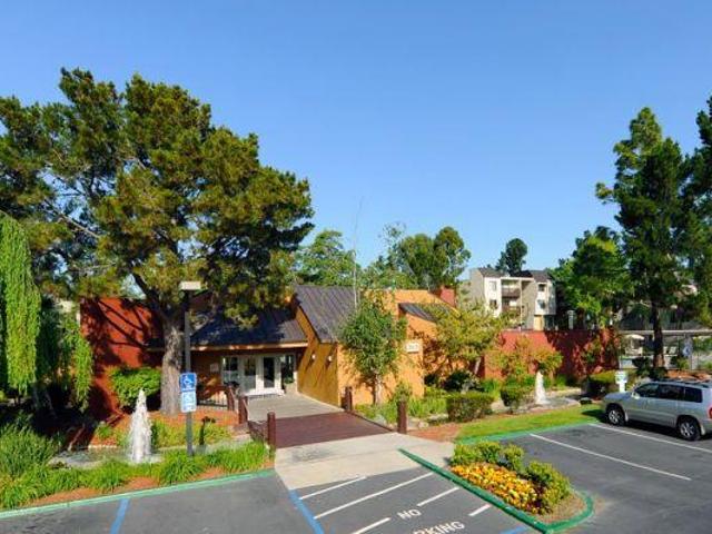 $1639 / 1br 524ft² 30 minutes to downtown San Francisco and 15 minutes from the airport