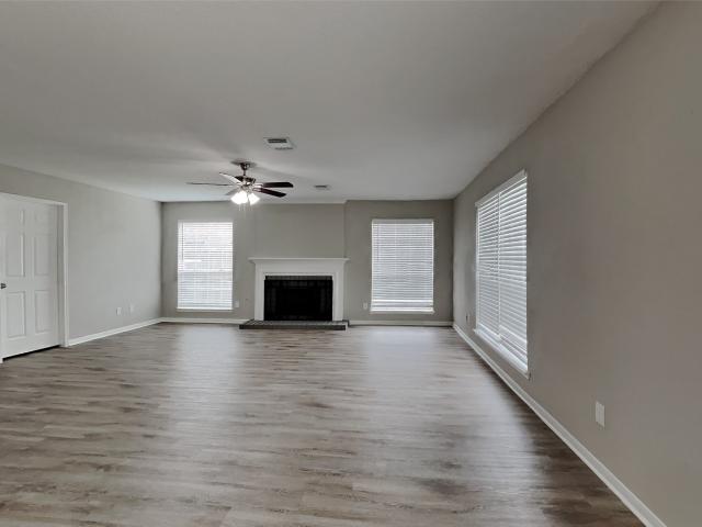 16303 Hickory Point Road