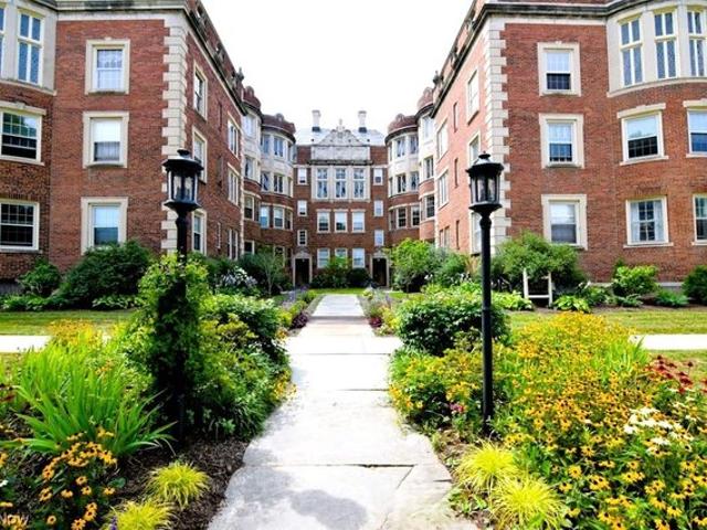 16300 Van Aken Blvd Unit 103B, Shaker Heights, OH 44120