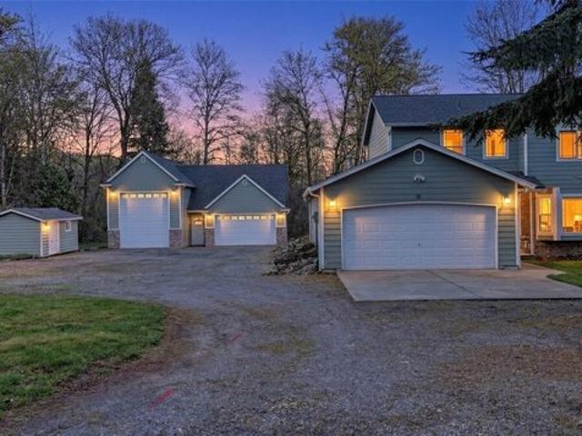 16302 th Ave SE, Maple Valley, WA 98038