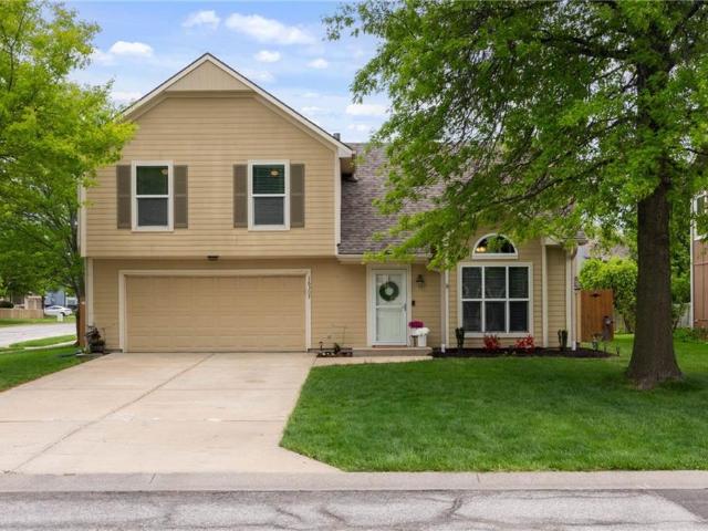 16307 S Church St, Olathe, KS 66062 | MLS #2616 | Compass