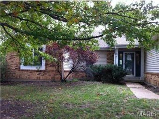 16304 Downey Terrace Ct, Ballwin, MO 63011