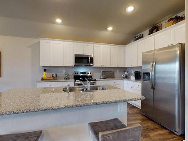 16304 Lovers Ln, Piedmont, OK 73078