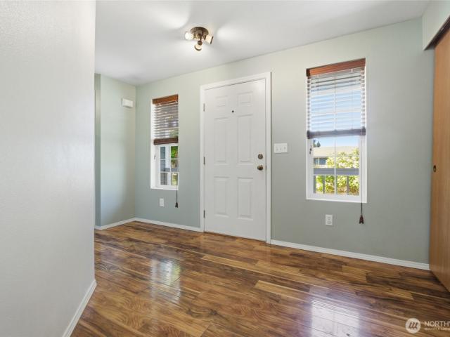 16305 th Ct SE