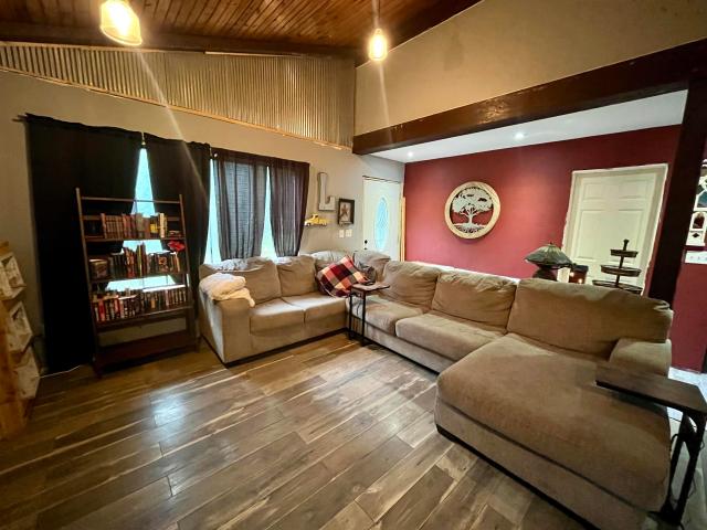 16309 Castle Springs Road