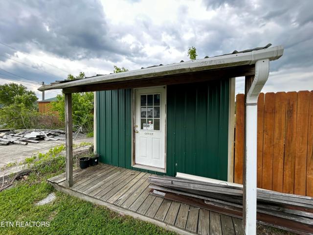 1630 Old Newport Hwy