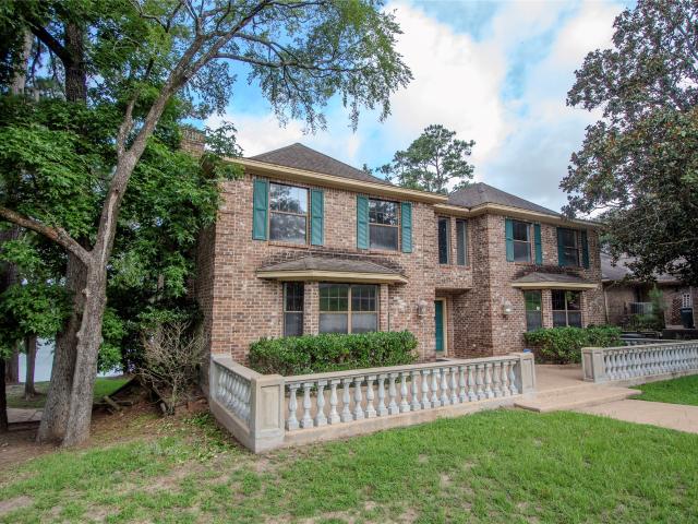 1630 Green Briar Drive