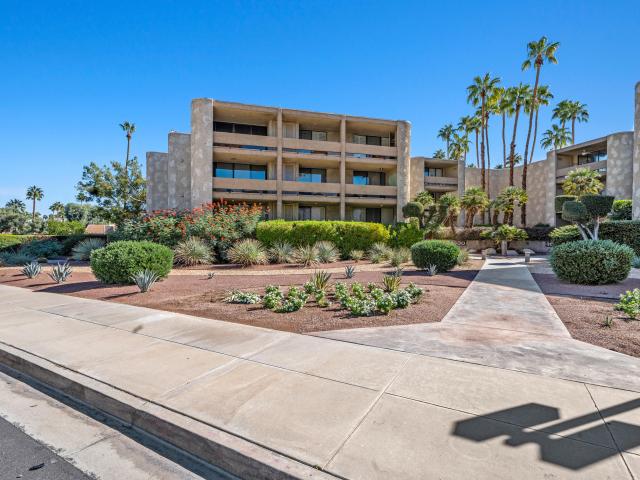 1630 La Reina Way, Unit 3C, Palm Springs, CA 92264 | MLS #219136 | Compass
