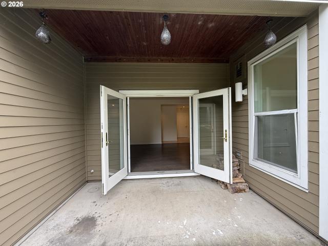 1630 s harbor way # 205