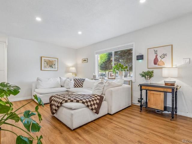 1630 S Lowell Boulevard