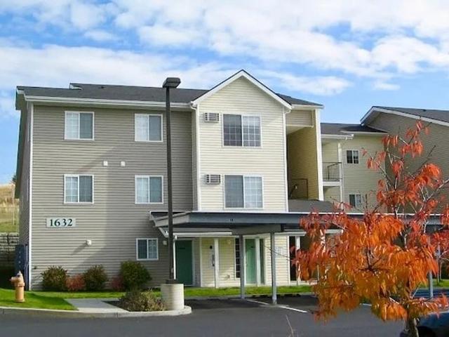 1630 S Main St, Moscow, ID 83843
