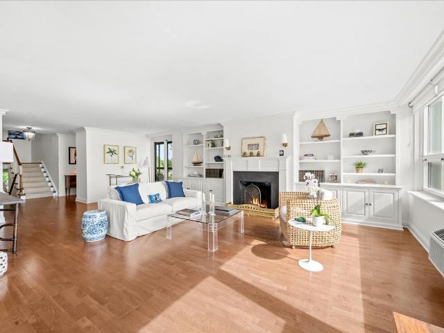 1630 Sheridan Road # 4A