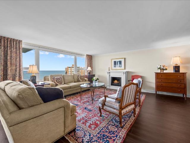 1630 Sheridan Road # 9C