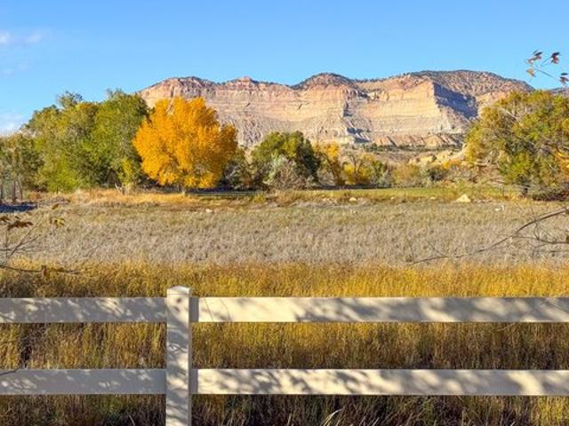 1630 W 4200 N Unit 5, Spring Glen, UT 84526