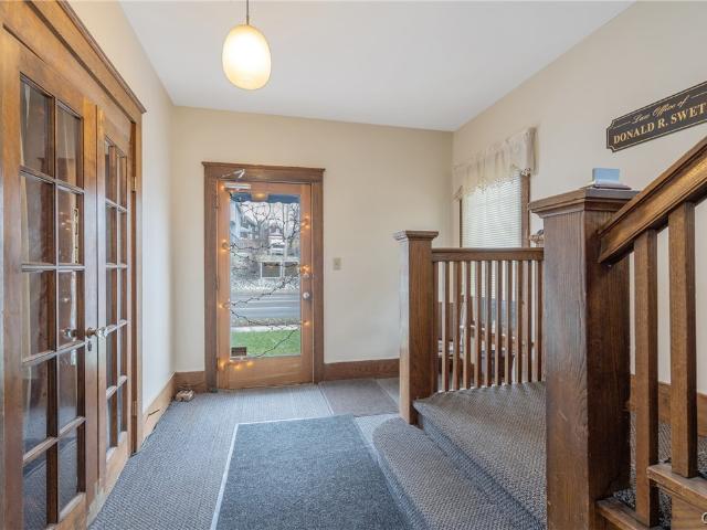 1630 W Genesee Street
