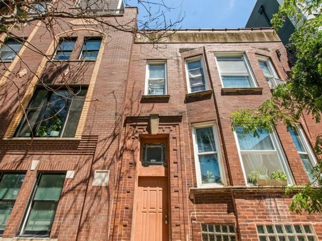 1630 W Melrose St, Chicago, IL 60657