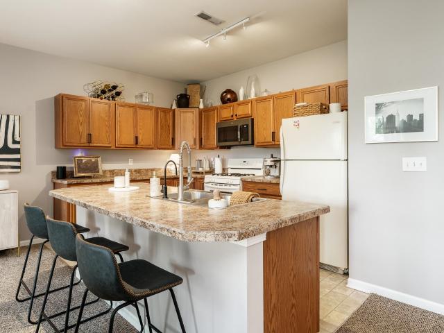1630 White Oak Trail