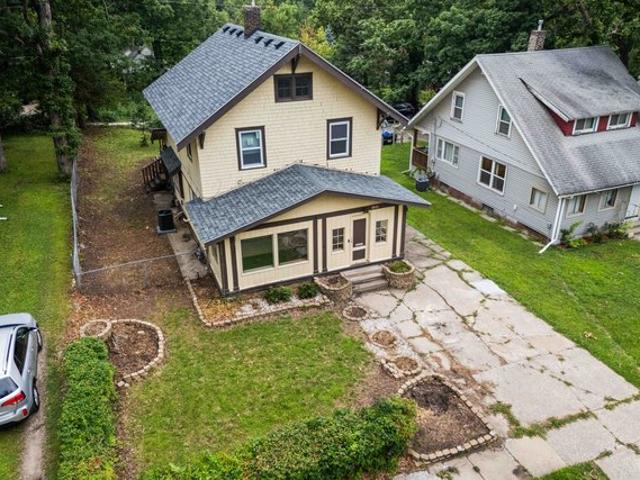 1630 23rd St, Des Moines, IA 50310