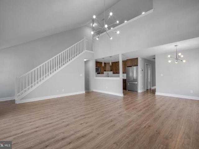 1630 90 Welsh Road # 40E