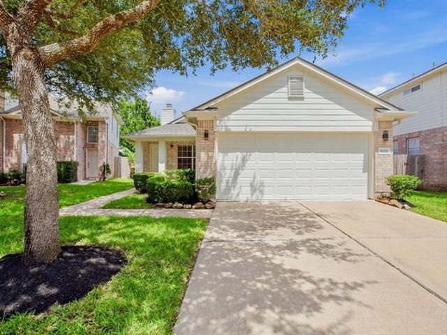 16311 Woma Ct, Sugar Land, TX 77498