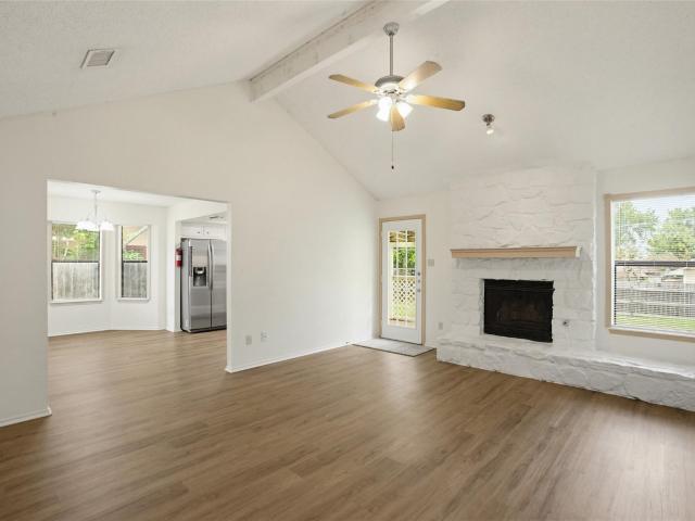 16312 Edgemere Dr