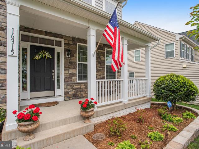 16315 Boatswain Cir, Woodbridge, VA 22191 | MLS #VAPW2118 | Compass