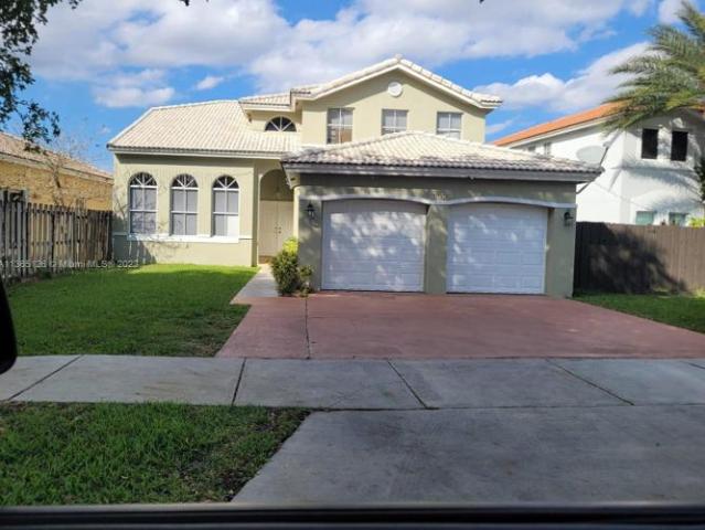 16319 81st St SW, Miami, FL 33193