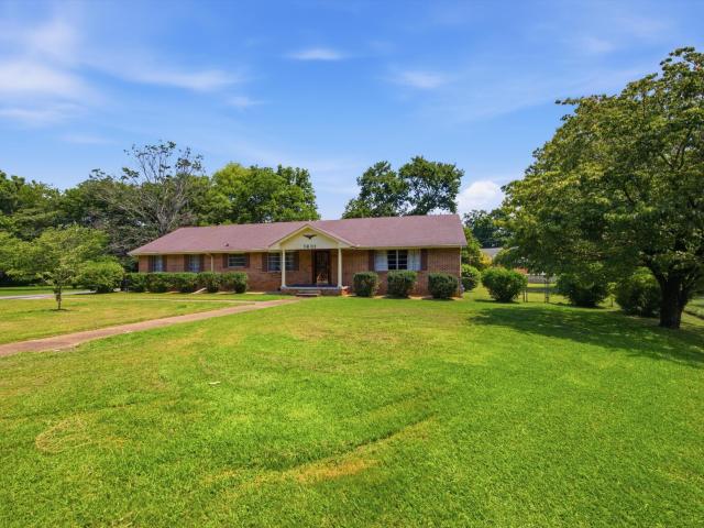 1631 Mary Dupre Drive