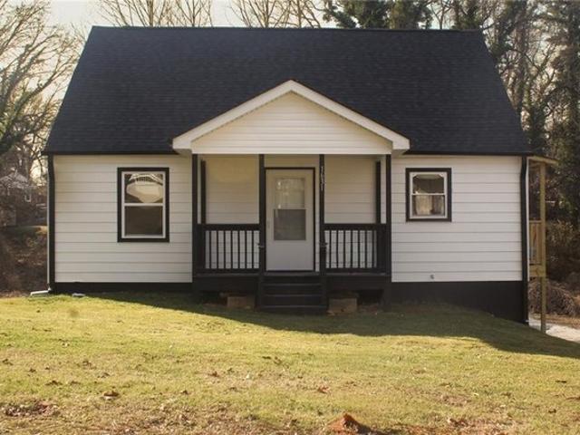 1631 N Hamilton St, High Point, NC 27262