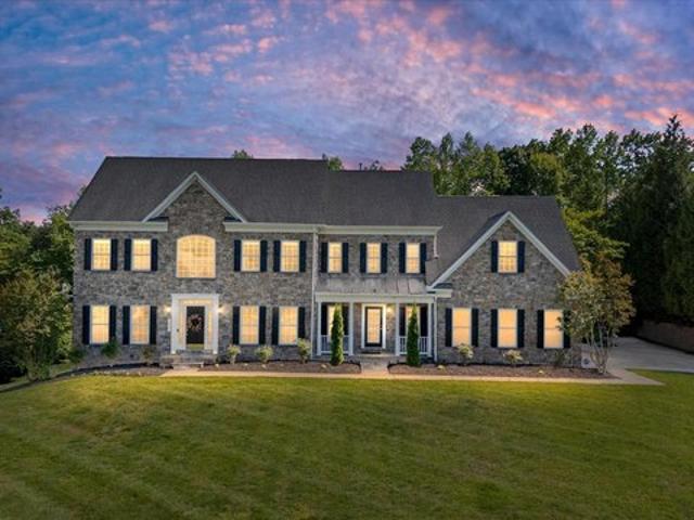 1631 Carnoustie Dr, Pasadena, MD 21122