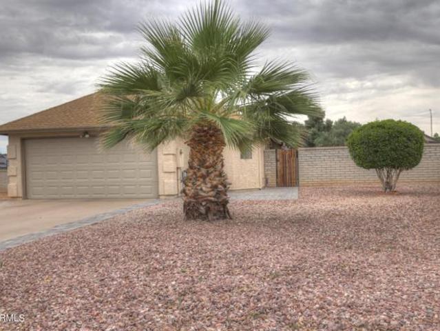 1631 E Javelina Cir, Mesa, AZ 85204