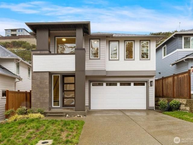 1631 th Street Ct E, Lake Tapps, WA 98391
