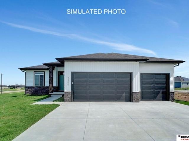 1631 W Trout Dr, Lincoln, NE 68521