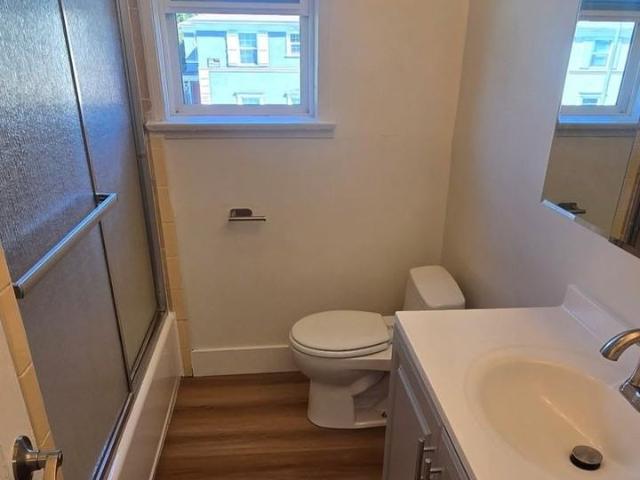 1631 33 S. Bronson Avenue 2 Bedroom Apartment for Rent at 1631 S Bronson Ave, Los Angeles, CA 90019 UNNC