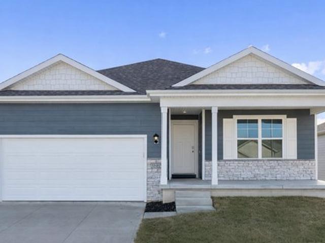 16321 Willit St, Bennington, NE 68007