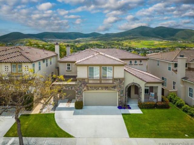 16327 Pinto Ridge Dr, San Diego, CA 92127