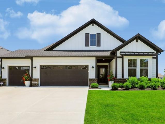 16325 Northwind Ct, Westfield, IN 46074