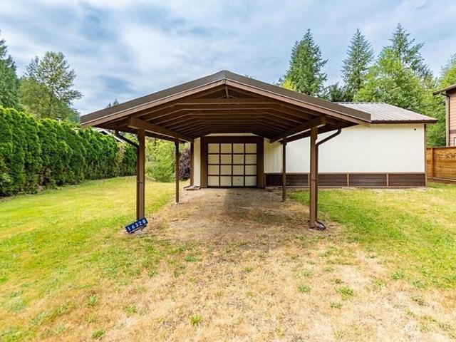 16328 Dogwood Ln, Arlington, WA 98223