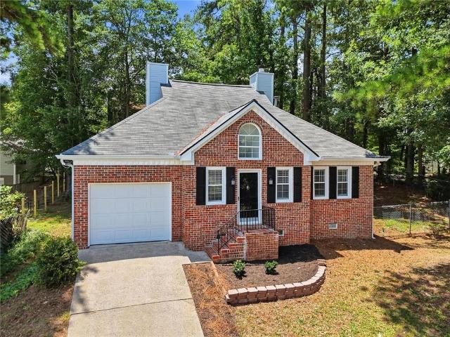 1632 Oakwood Court