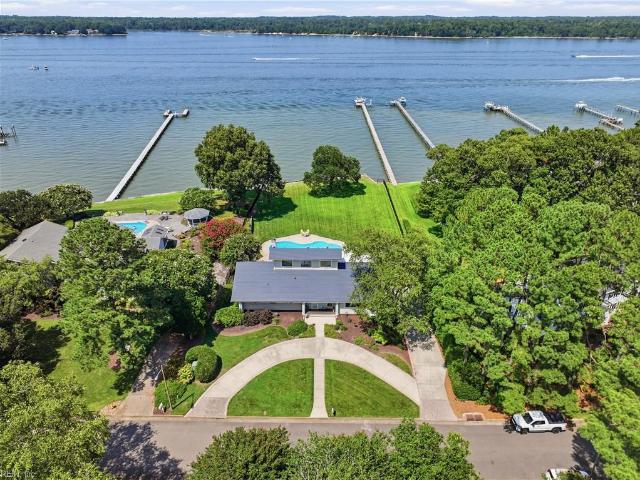 1632 Bay Point DR