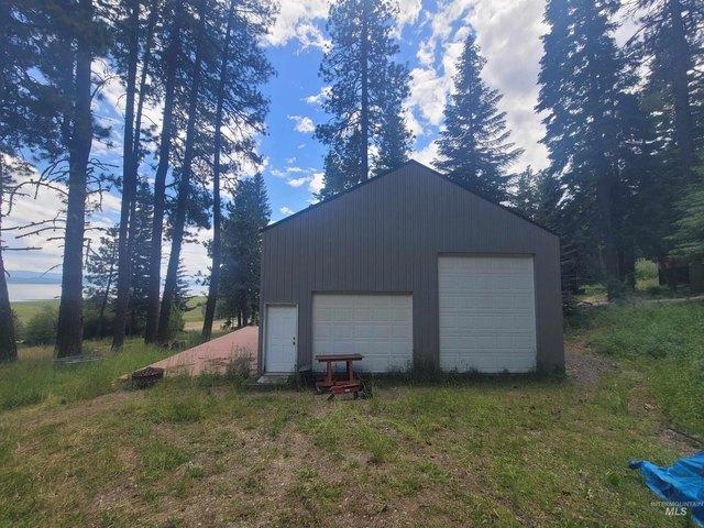 1632 Bear Trl, Donnelly, ID 83611