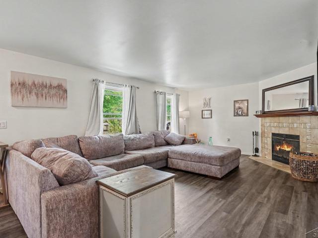 1632 E Miller Road