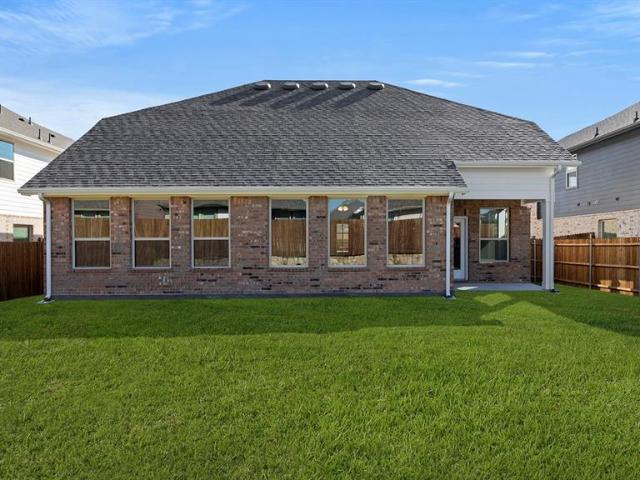 1632 Elle Ln, Aubrey, TX 76227 | MLS #20952