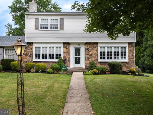 1632 Kenmare Drive