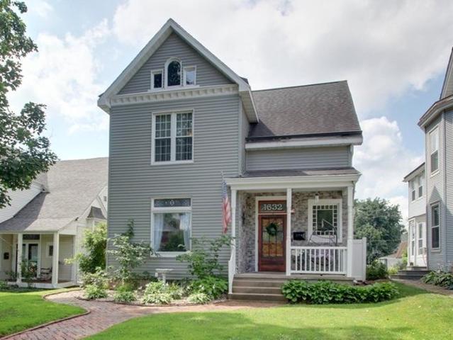 1632 Kentucky St, Quincy, IL 62301