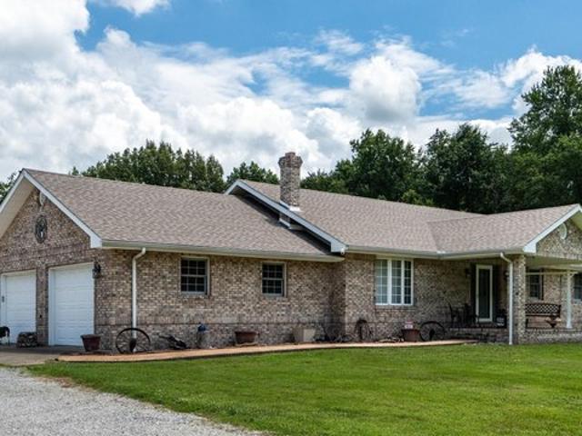 1632 Pershing Rd, West Frankfort, IL 62896