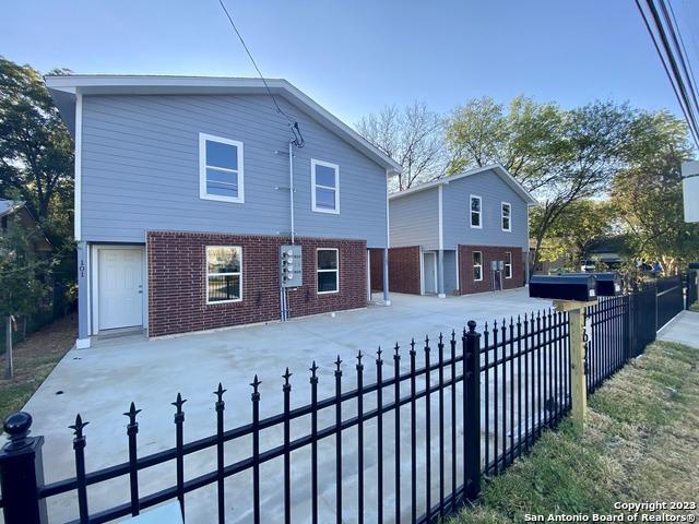 1632 S Hamilton St, Unit 101