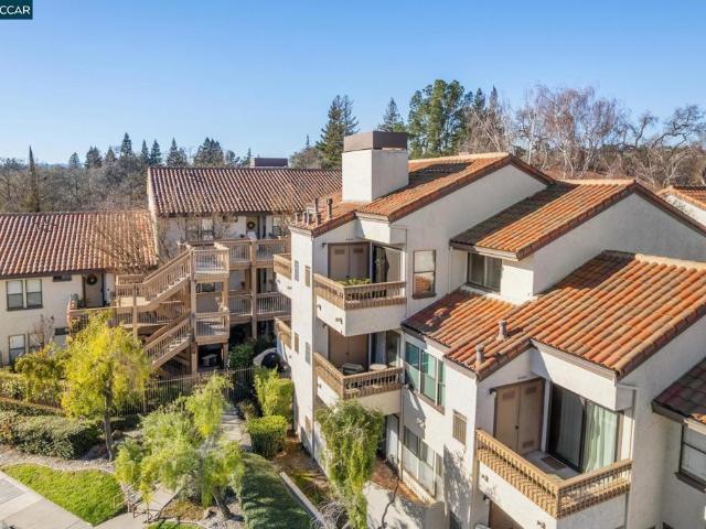 1632 S Villa Way
