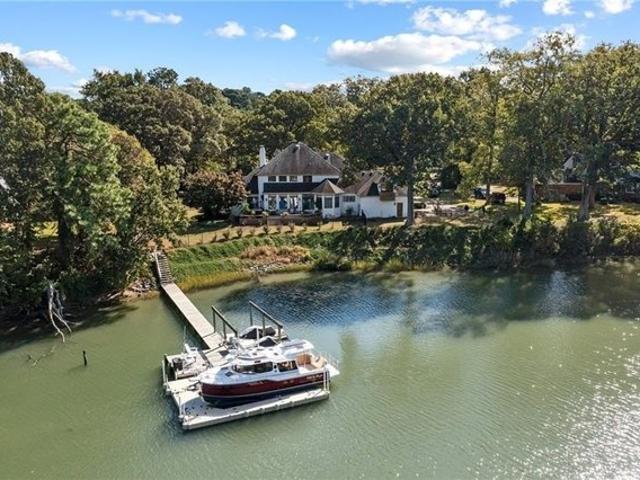 1632 W Little Neck Rd, Virginia Beach, VA 23452